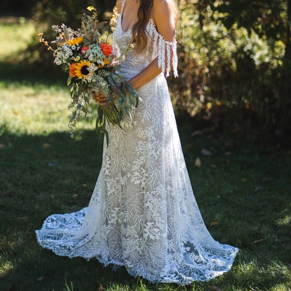 Grace Loves Lace | Dresses | Sol Grace Loves Lace Wedding Gown | Poshmark
